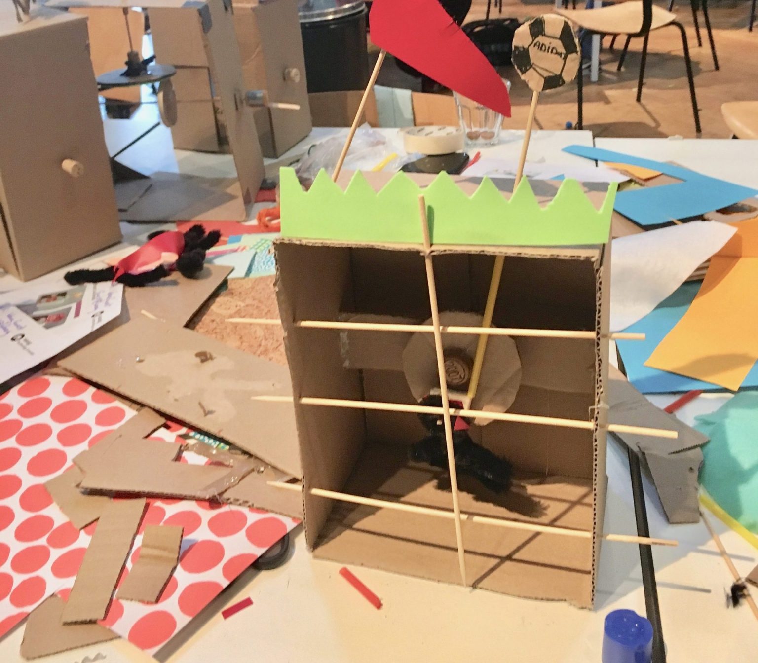 instructables | Waag Makerbox